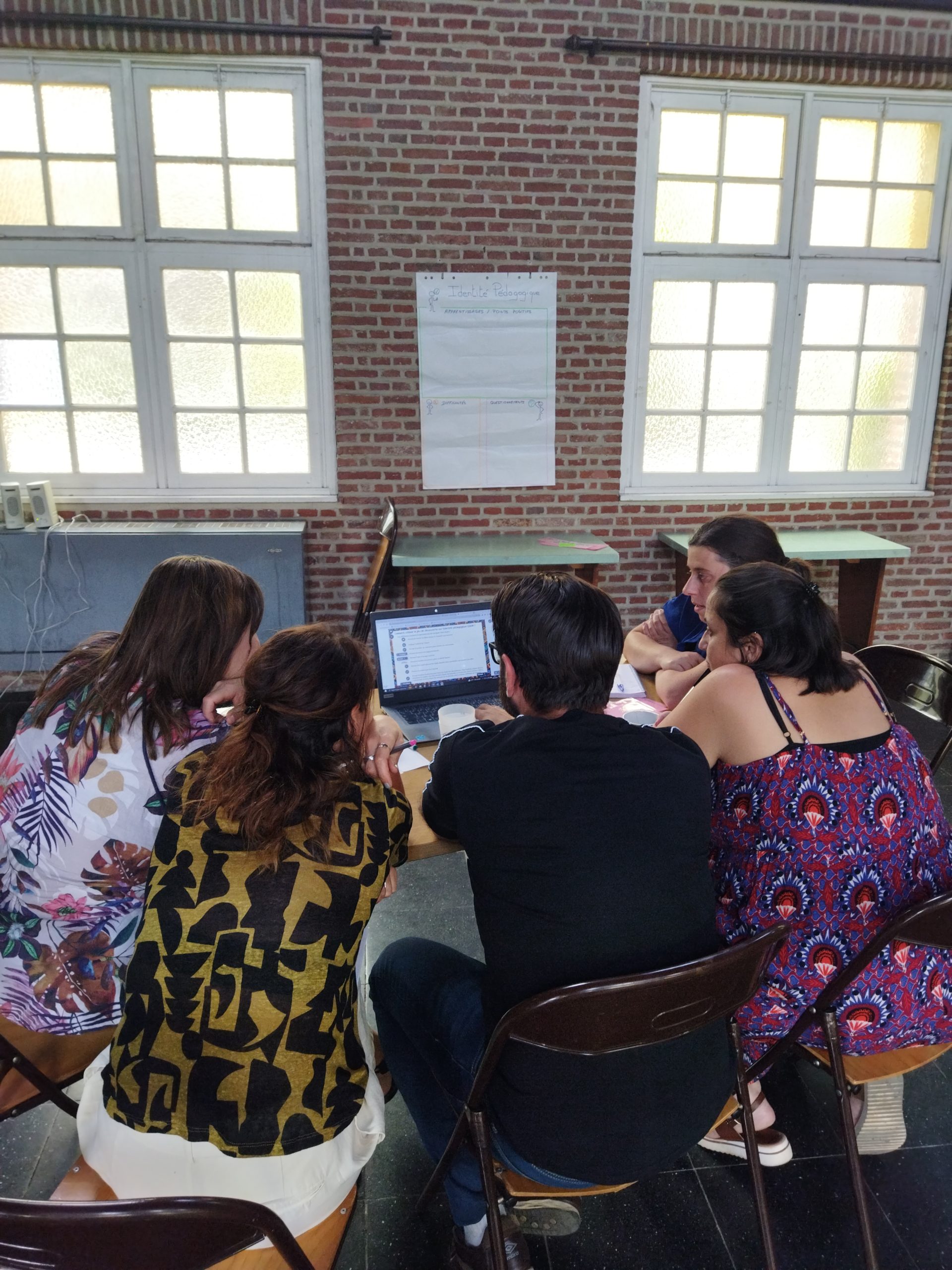 Encore un super séminaire : ateliers, présentations et cohésion ont ...